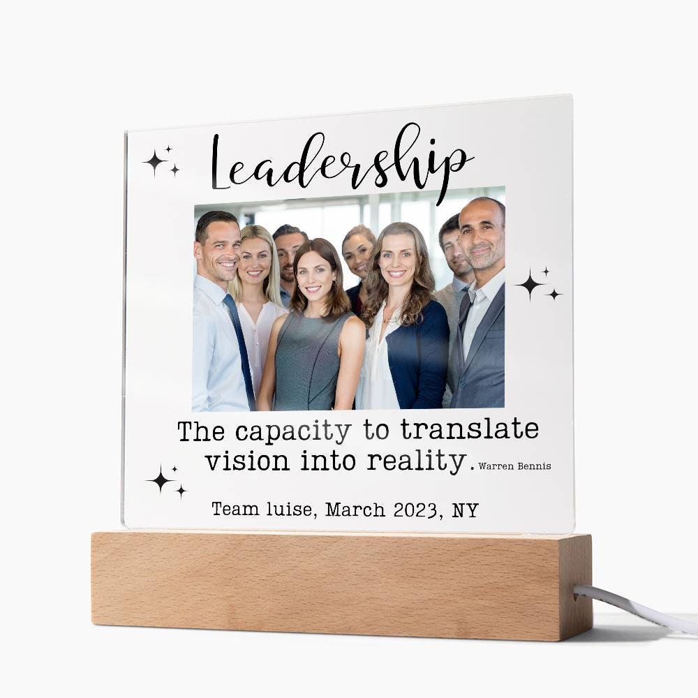 Personalized Leadership Truly Great Leader Plaque With Wooden Base ...