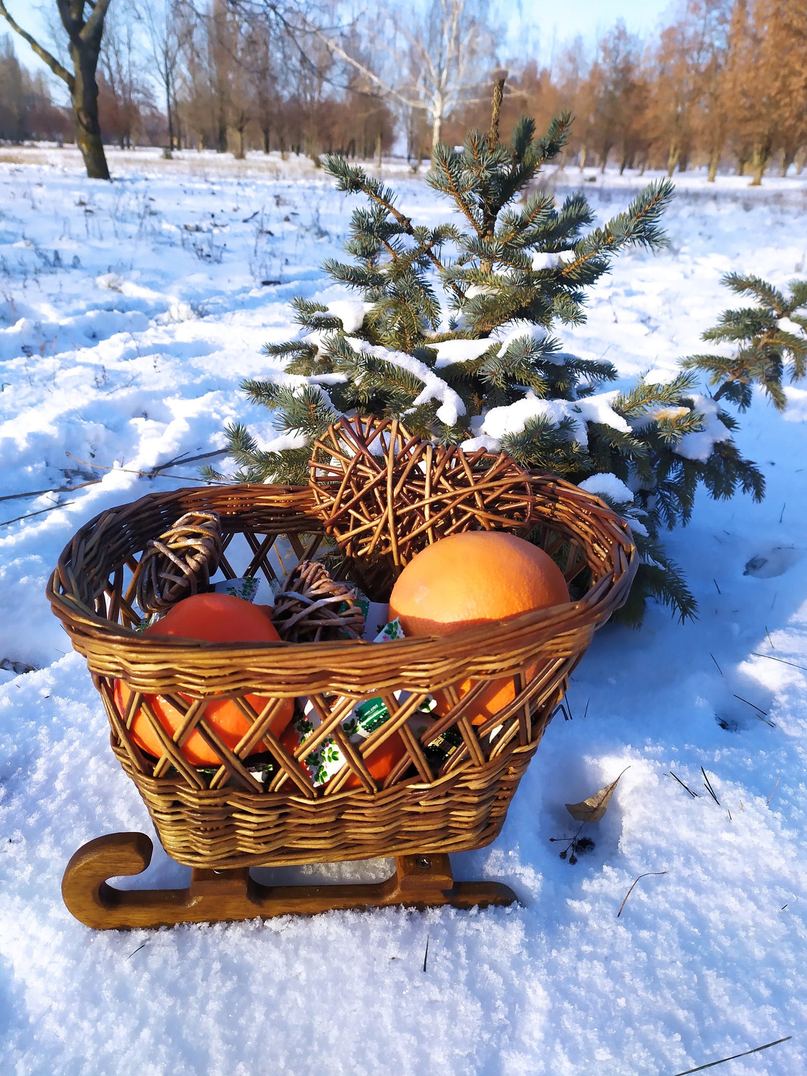 Christmas Sled Wicker, Wicker Sleigh Home Décor, Holiday Fruit Basket ...
