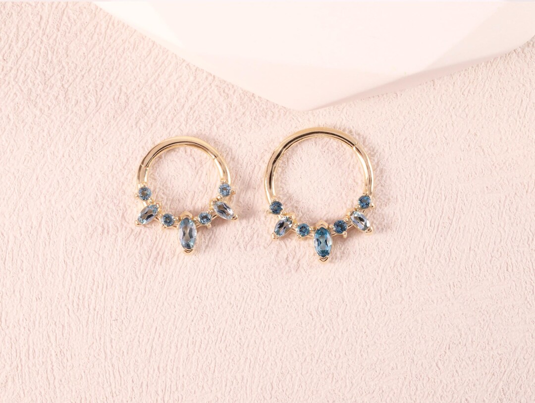 14K Solid Gold London Blue Topaz Clicker/elegant Septum Ring/dainty ...