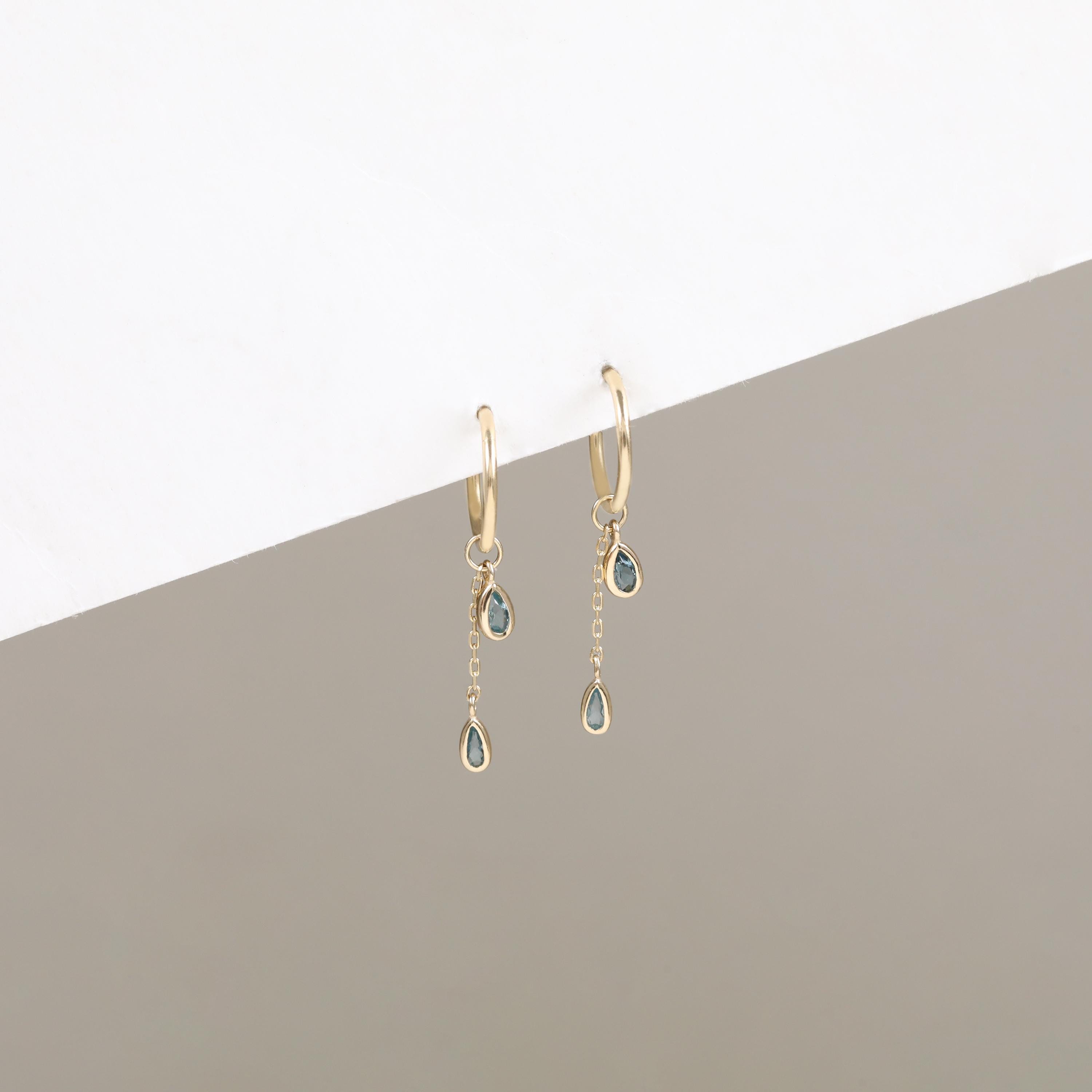 14K Solid Gold London Blue Topaz Chain Dangle Charm, Pear Drop ...