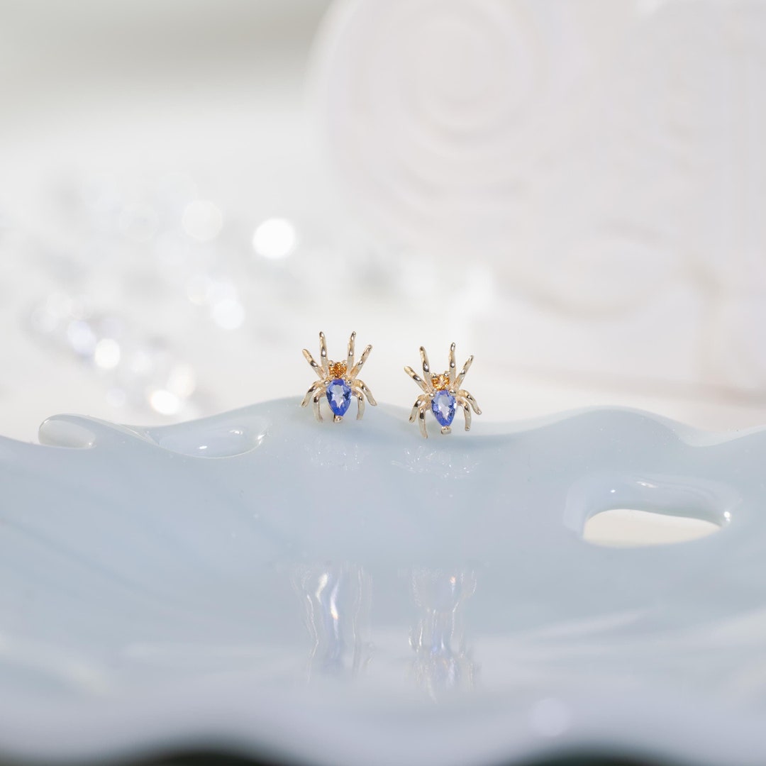 14K Solid Gold Tanzanite Spider Cartilage Stud, Threadless Fanta Orange ...