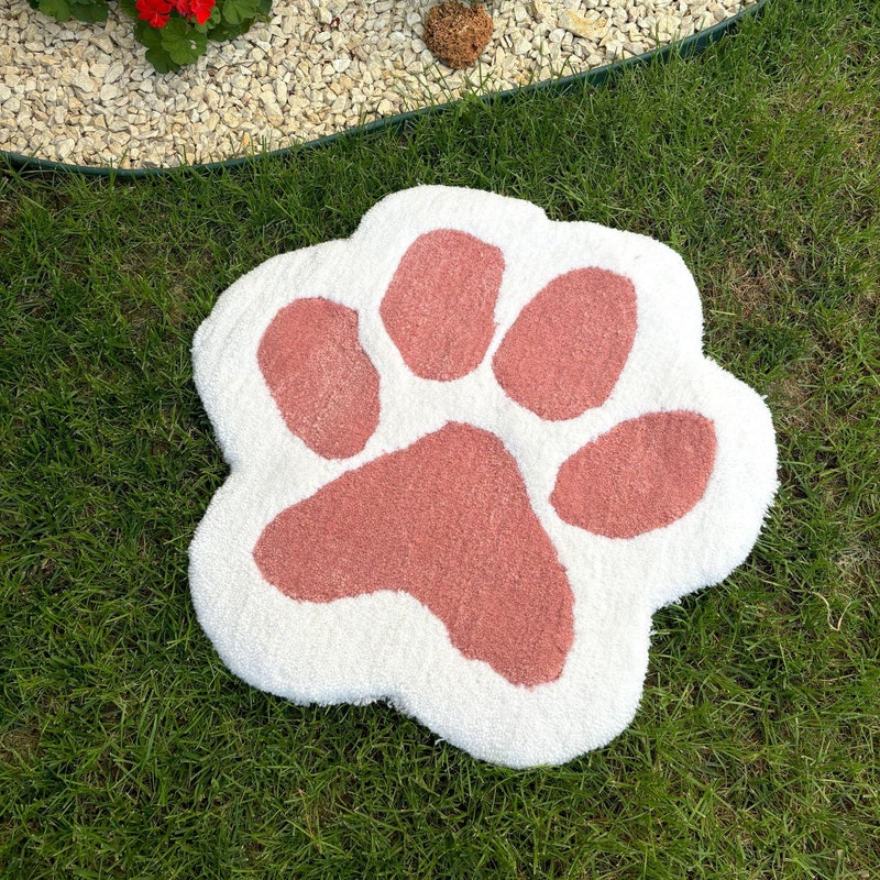 Paw Rug - Etsy