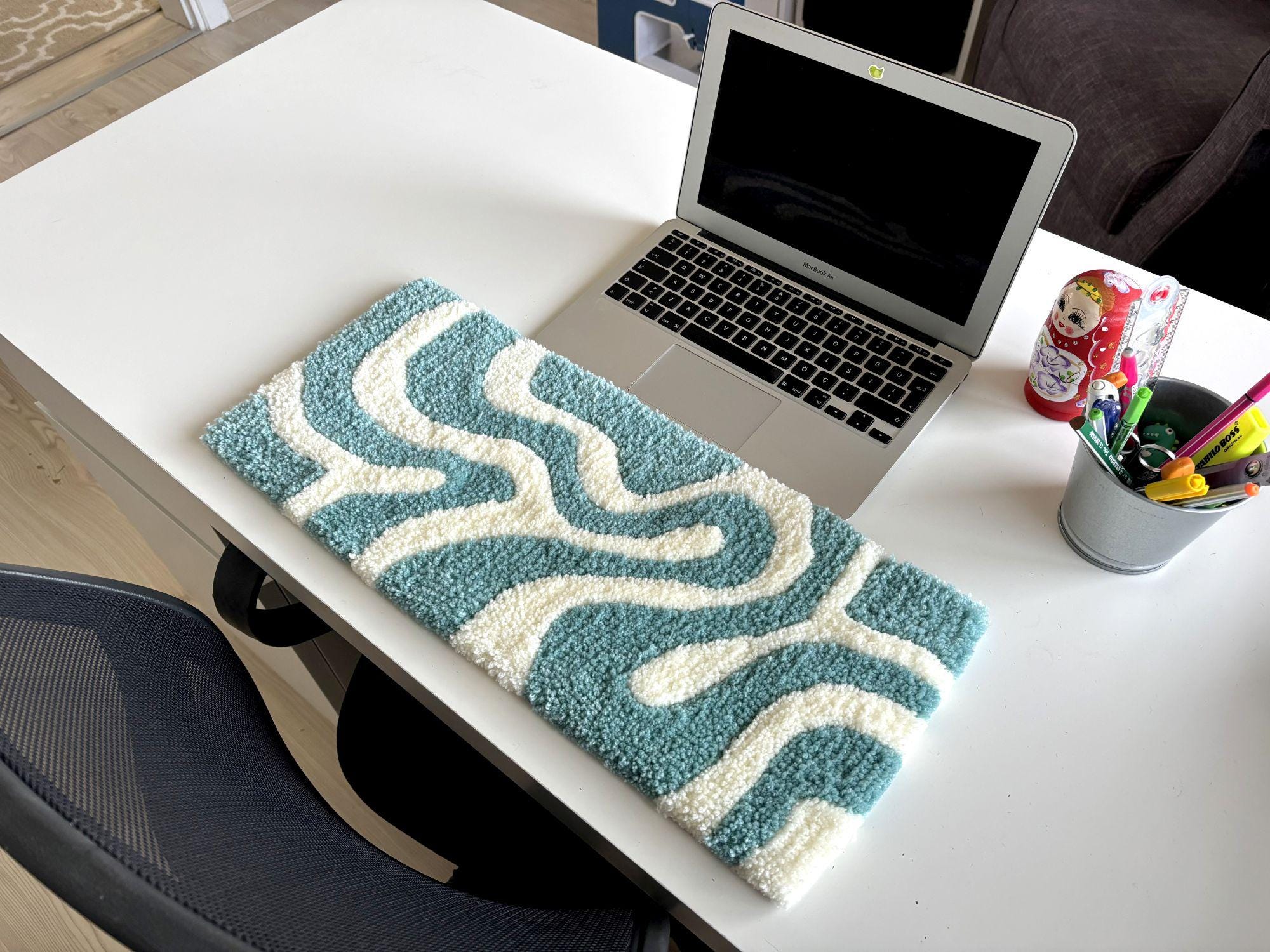 Wavy Blue White Keyboard Rug | Modern Desk Decor | Aesthetic Work Desk ...