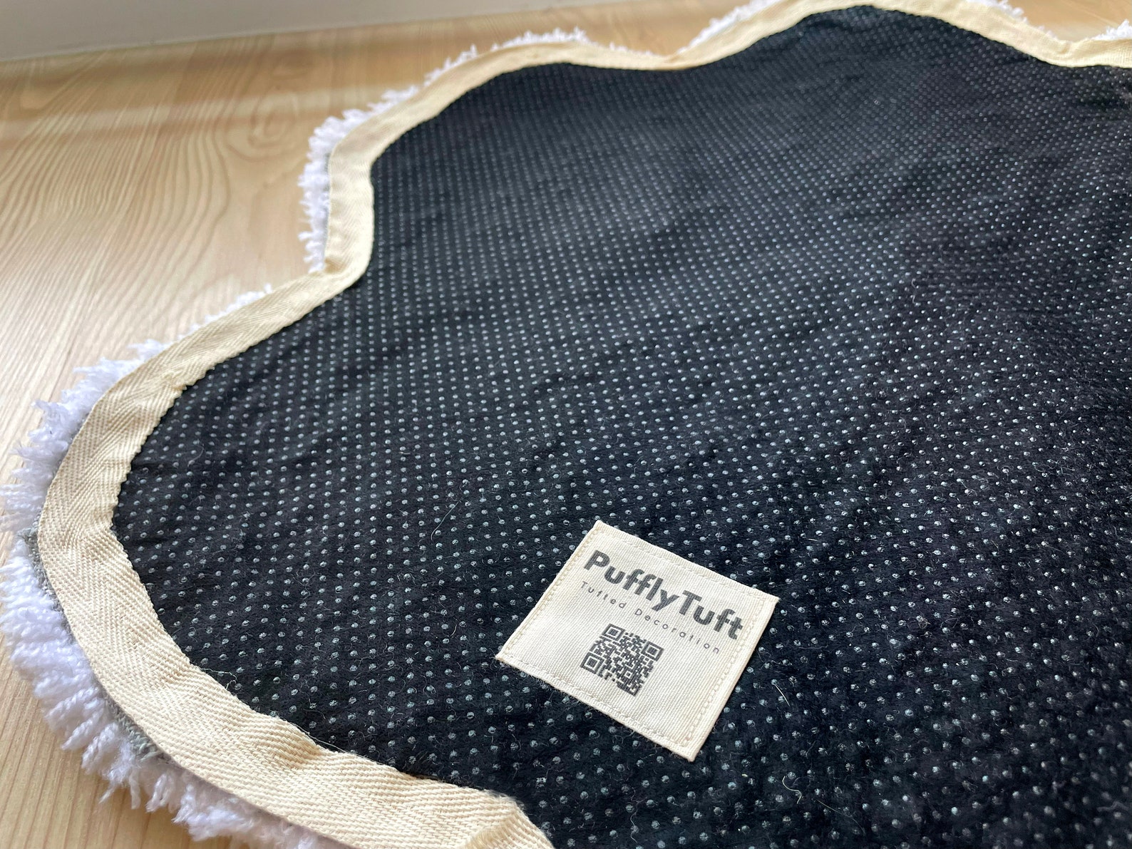 Melting Donut Hand Tufed Rug | Pink Abstract Rugs | Dining Door Mat ...