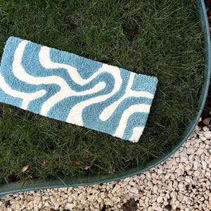 Wavy Blue White Keyboard Rug | Modern Desk Decor | Aesthetic Work Desk ...