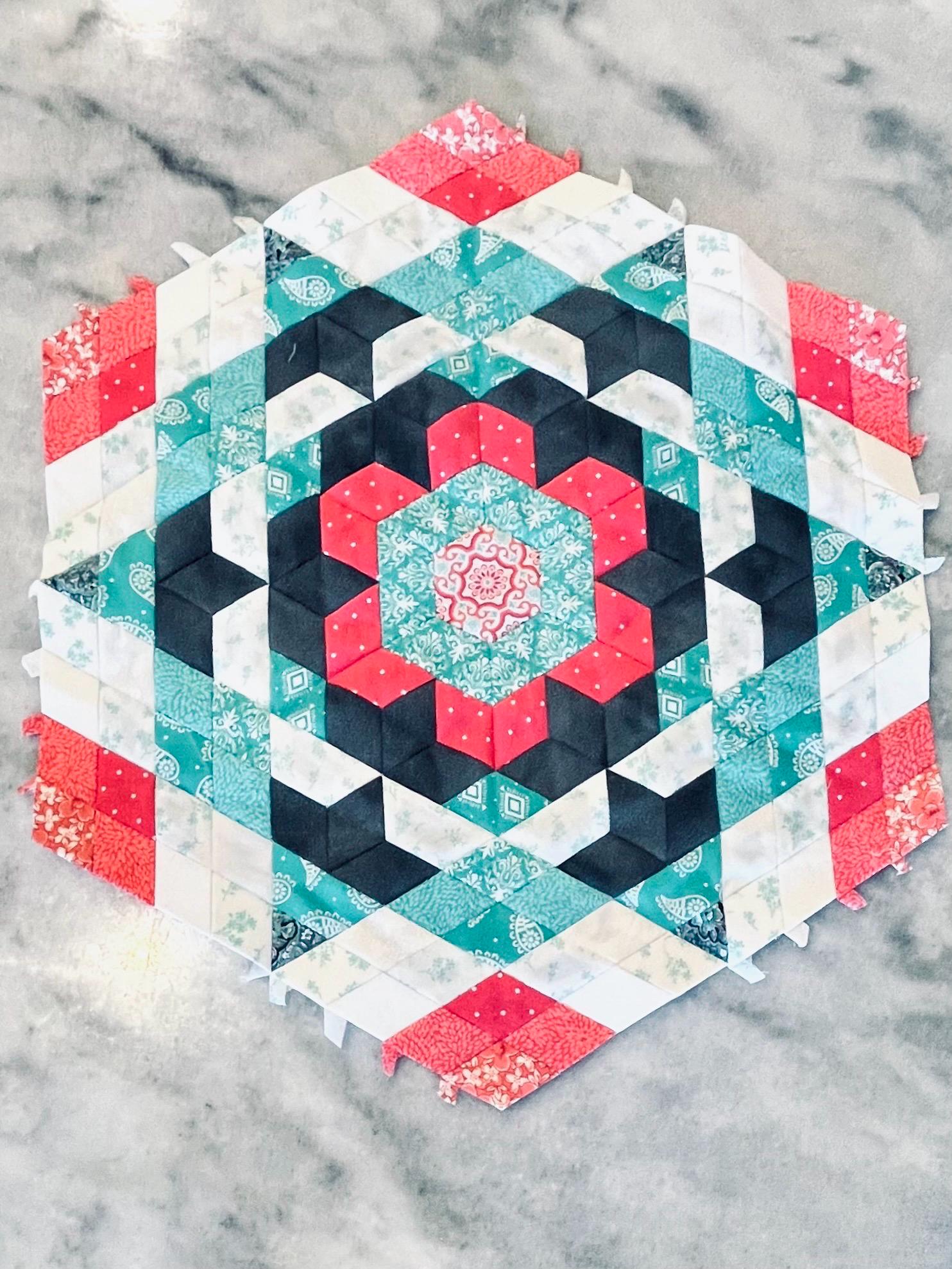 PDF Bouquet of Flowers EPP Table Topper Pattern (by Belinda) With ...