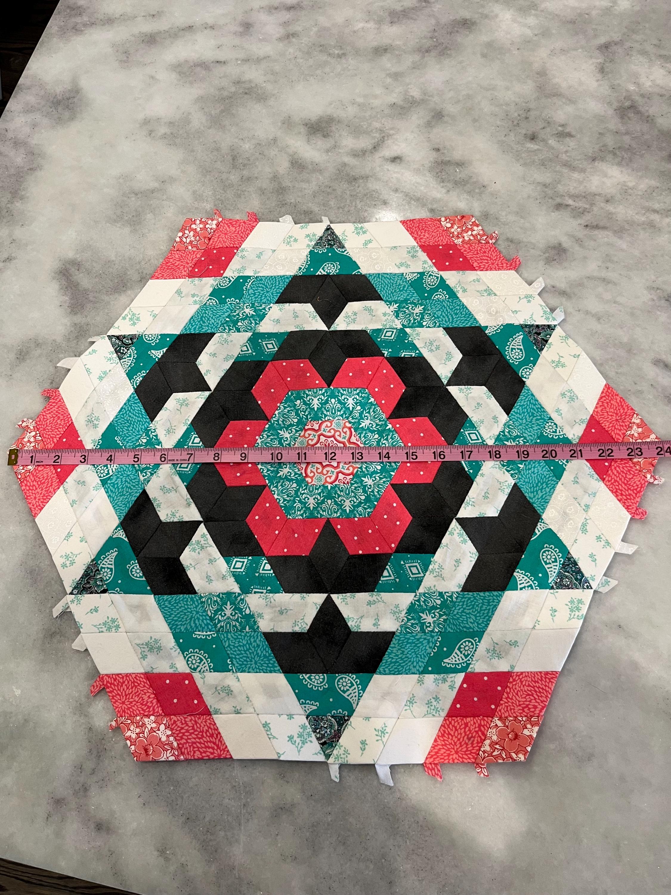 PDF Bouquet of Flowers EPP Table Topper Pattern (by Belinda) With ...