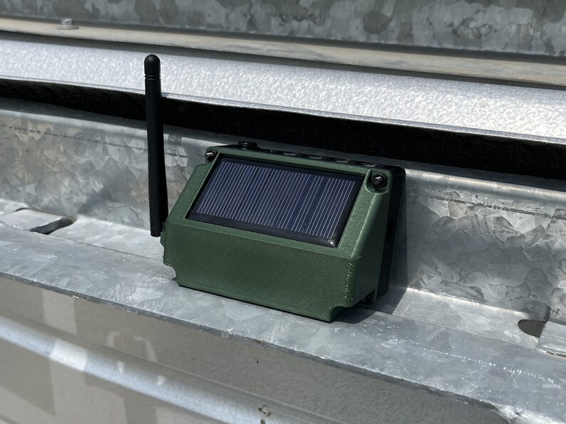 S5 Beacon: Solar Powered Meshtastic Lora Radio - Tactical Green - Etsy