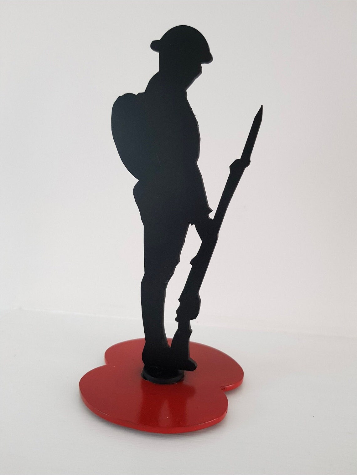 Lest We Forget Tommy Soldier Silhouette Military Statue Remembrance Day ...