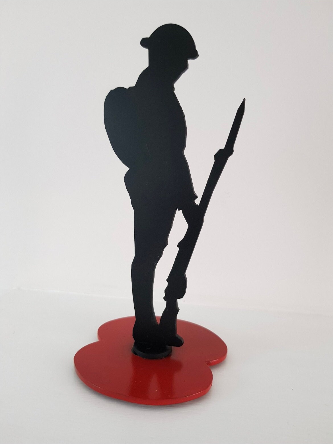Lest We Forget Tommy Soldier Silhouette Military Statue Remembrance Day ...
