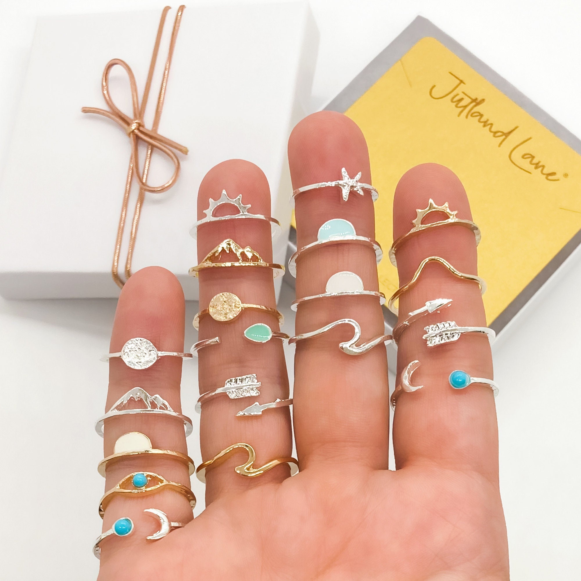 Beachy Rings, Affordable Artsy Rings, Different Alloy Beach Rings ...