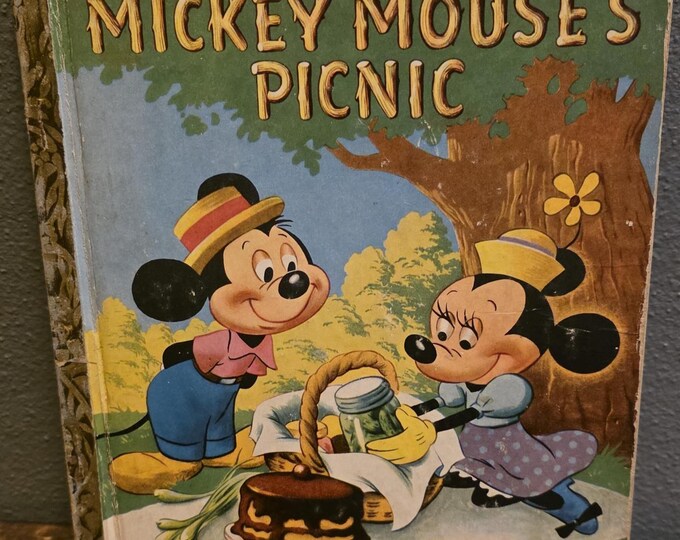 Walt Disney's Mickey Mouse's Picnic, A Little Golden Book, Jane Werner ...