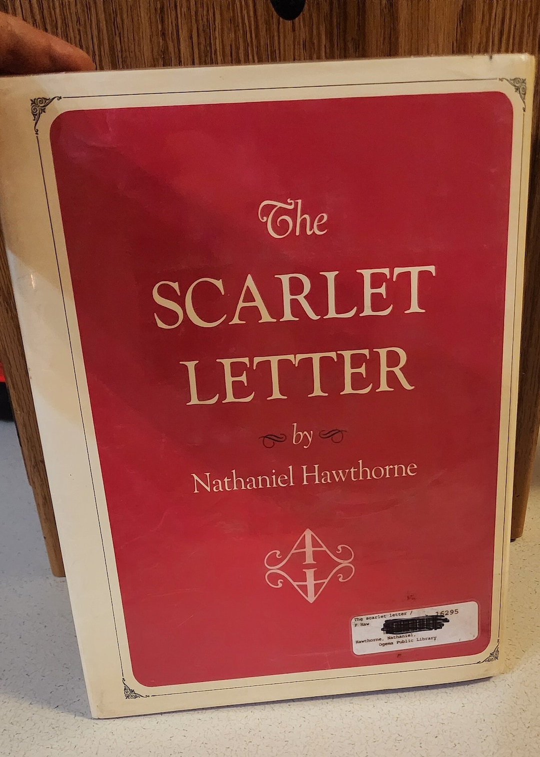 The Scarlet Letter, Nathaniel Hawthorne, Large Print and Unabridged ...