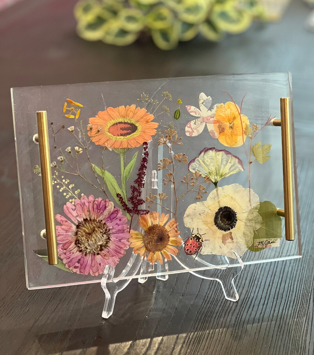 Resin Tray With Pressed Flowers and Paper Art, With Modern Gold Handles ...