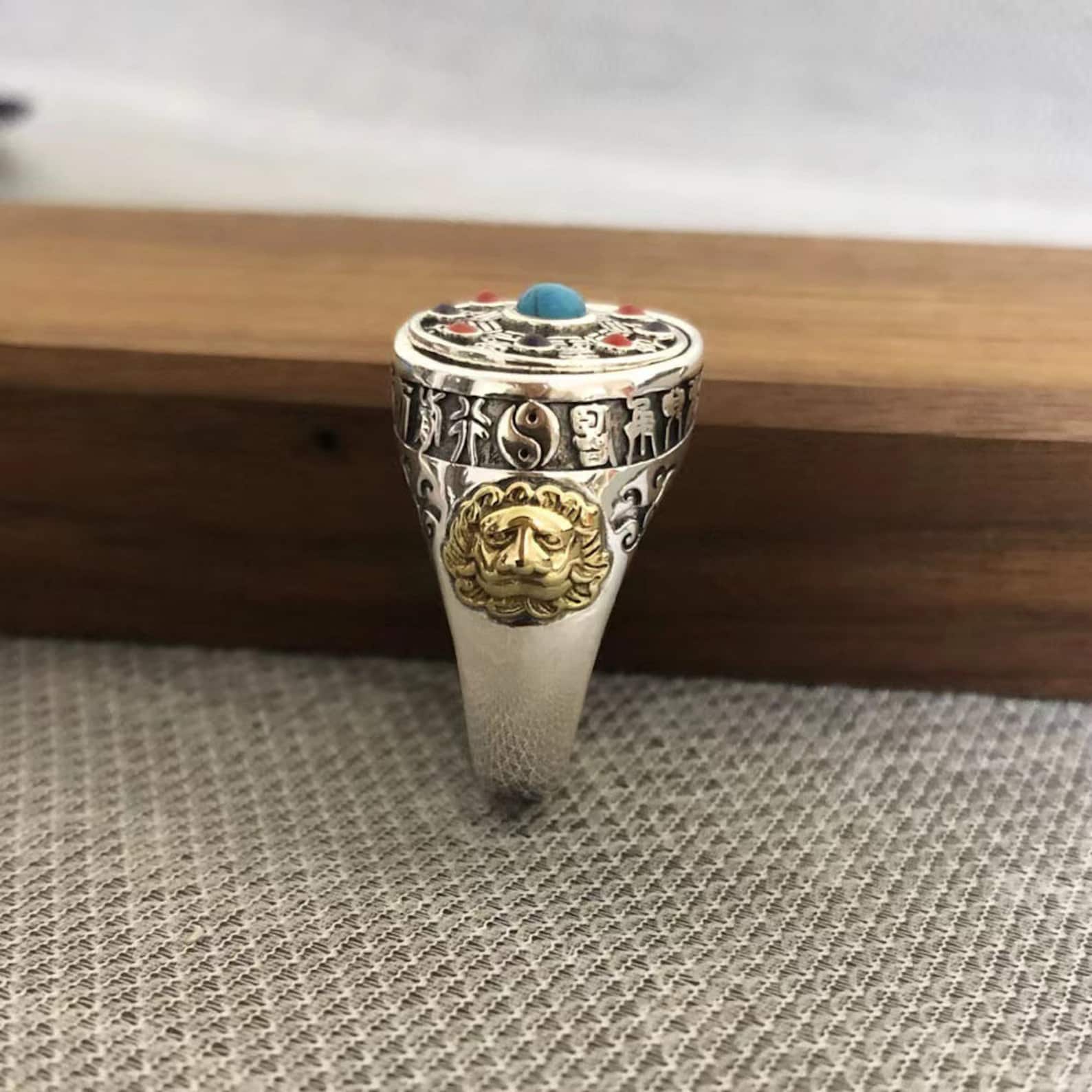 Rotating Palace Elegance Ring - Etsy