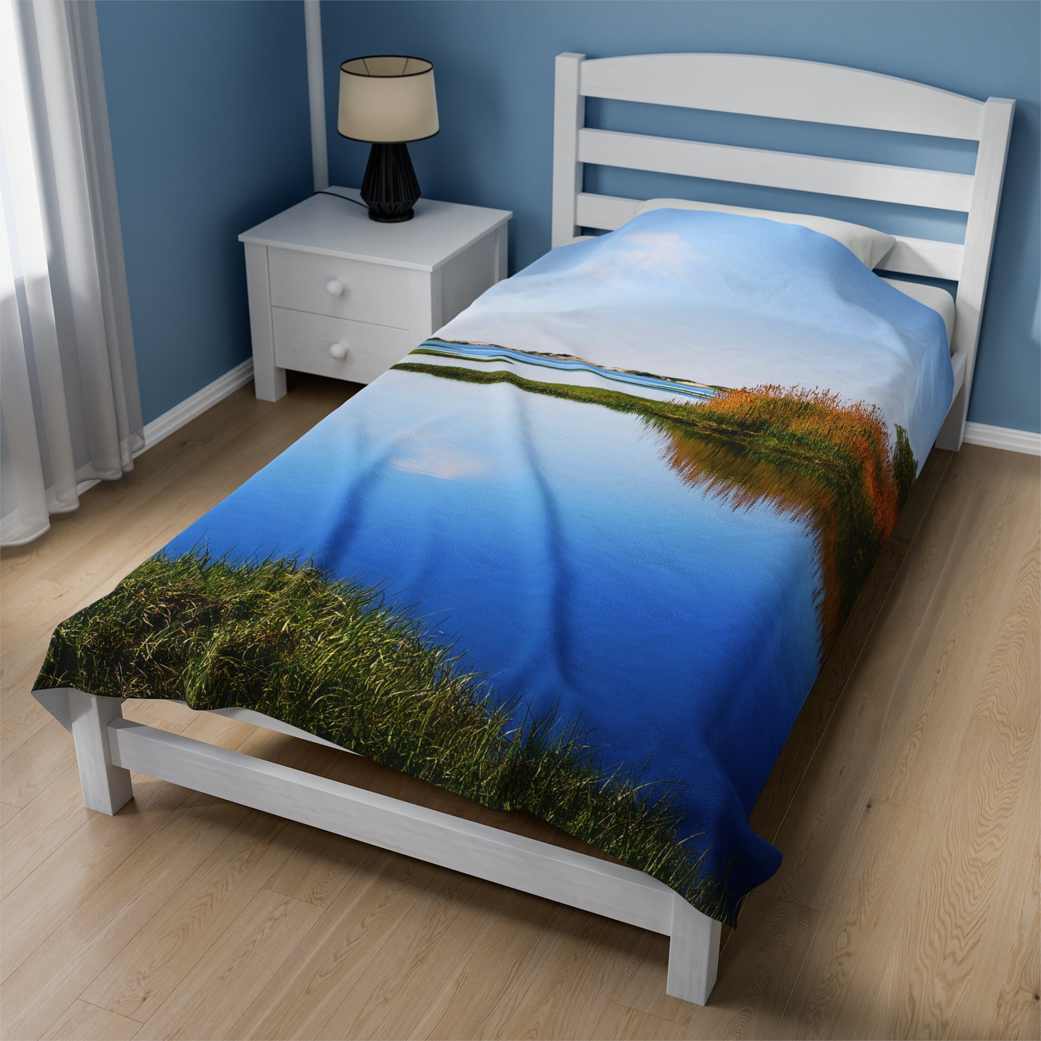 Marsh Creek Blanket Soft Fleece Velveteen Plush Blanket Barnstable ...