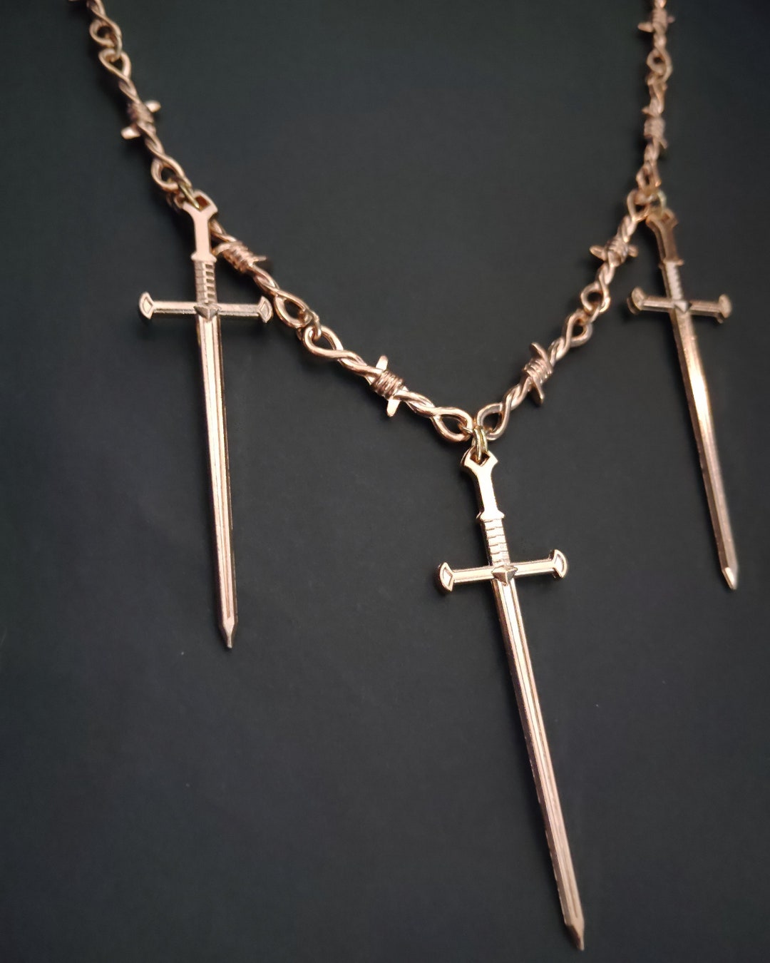 GOLDCOLORED TRIPLE SWORD Barbed Wire Necklace - Etsy
