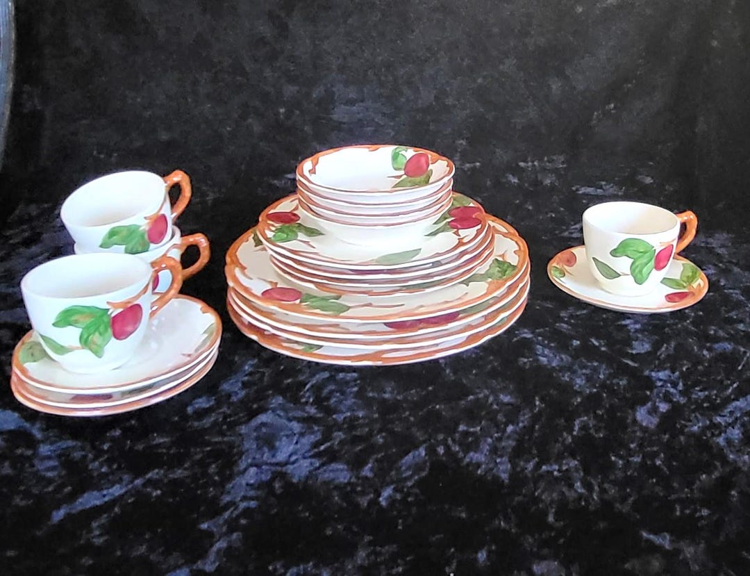 Vintage Franciscan Apple Dinnerware Set - 20 Pieces - Four 5 Piece ...
