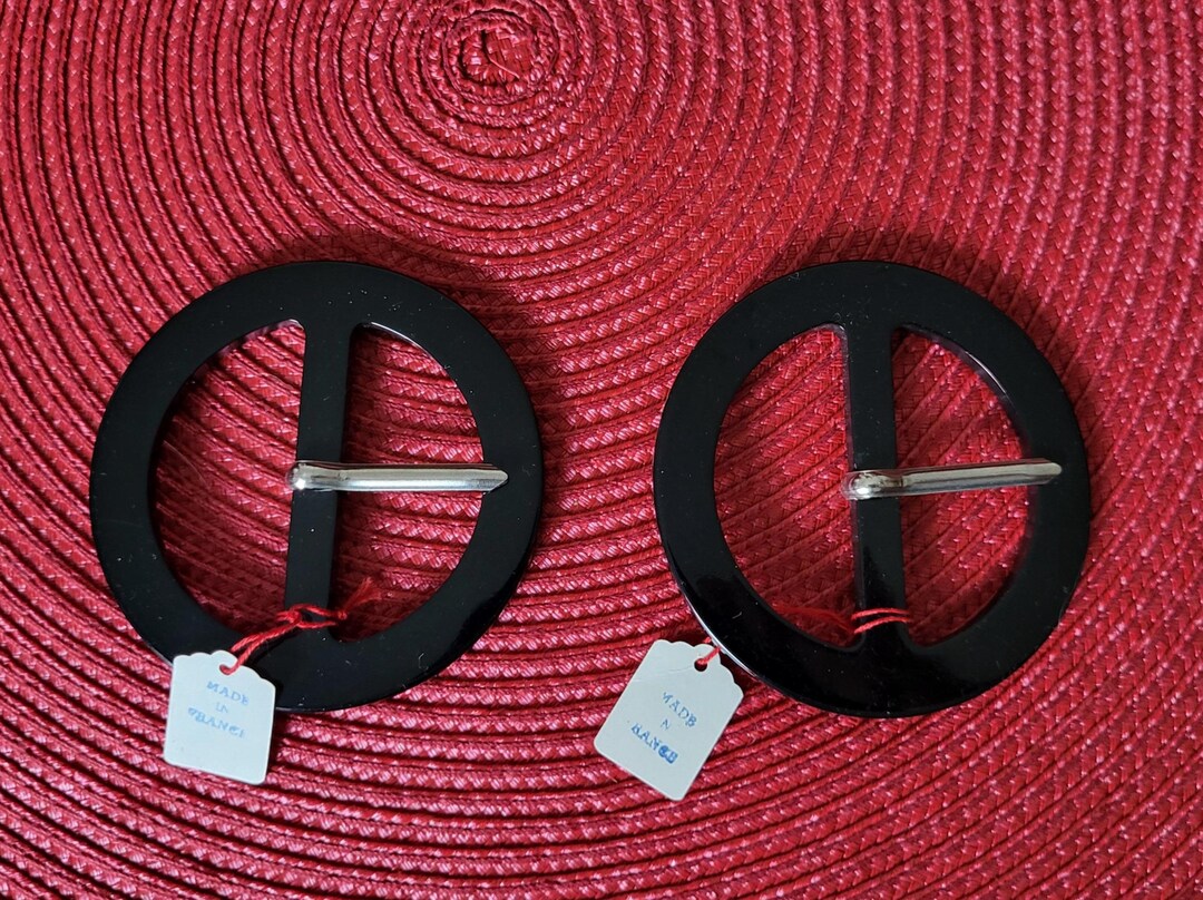 Vintage Set of Two Round Plastic Belt Buckles - Etsy