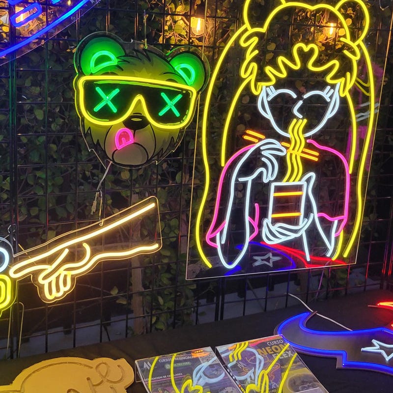 Sailor Moon Neon Sign - Etsy