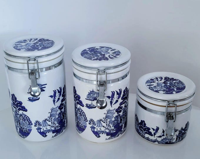 Vintage Royal Oak Ceramic Canisters | Blue Willow Design | Storage Jars ...
