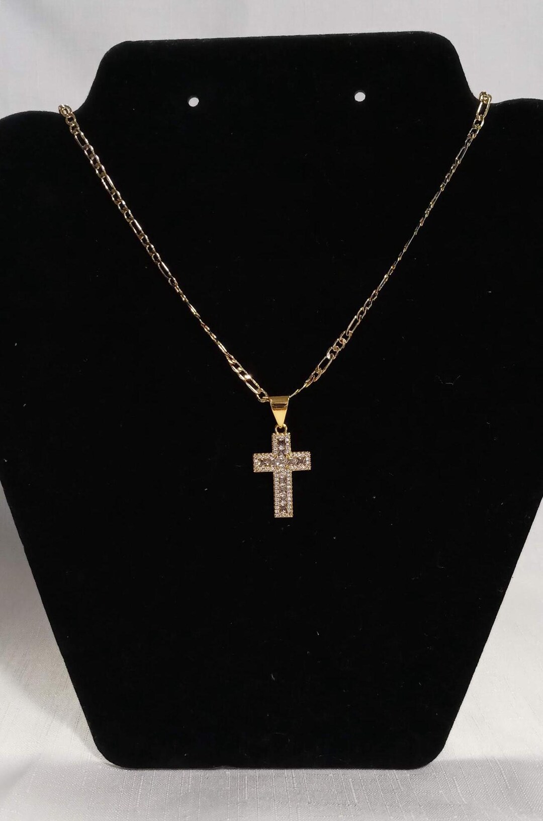 Medalla De Cruz, Cruz Con Brillos, Lupitas Joyeria, Gold Plated Cross ...