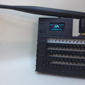 Meshtastic STAND ALONE Node 915mhz Heltec V3 Radio With Custom Case & 3000mah Battery - Etsy