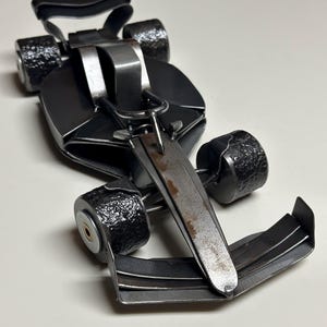 Scrap Metal Formula 1 Car Sculpture F1 Inspired Welding Art Racing F1 ...
