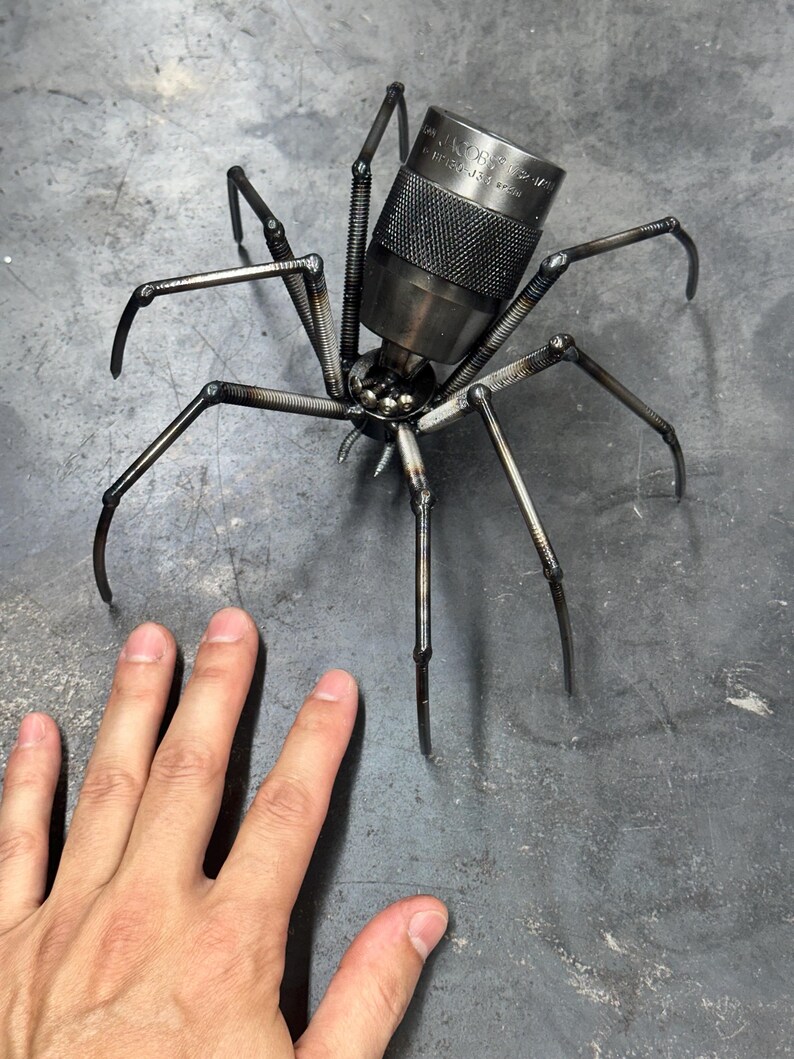 Machine Shop Spider Sculpture Drill Chuck Scrap Metal Art - Etsy
