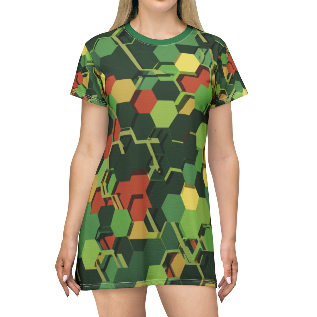 St. Patrick's Day Octagon Pattern T-shirt Dress (AOP) Festive Holiday ...