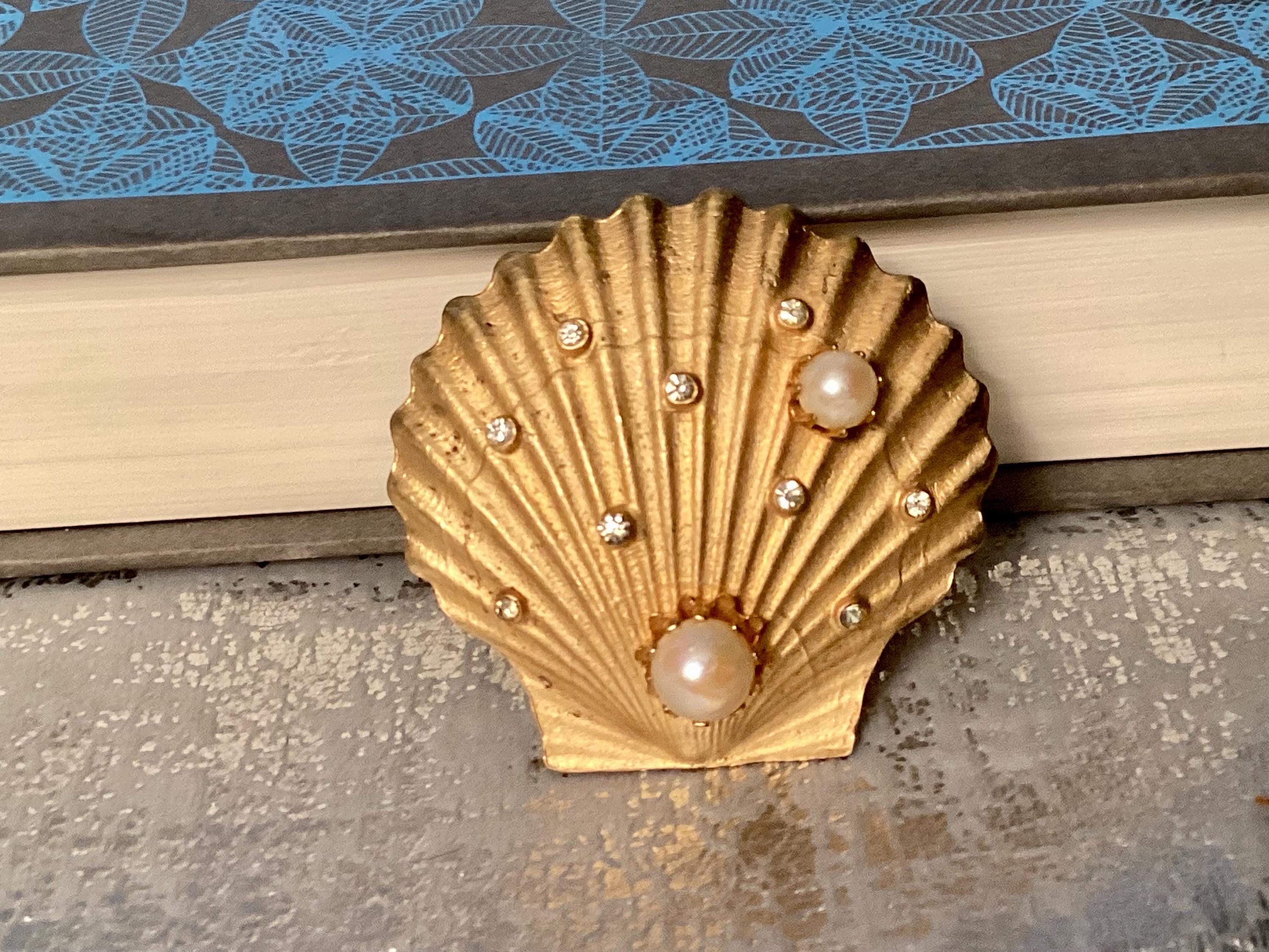 Clam Sea Shell With Pearls and Crystal Golden Vintage Capri French ...