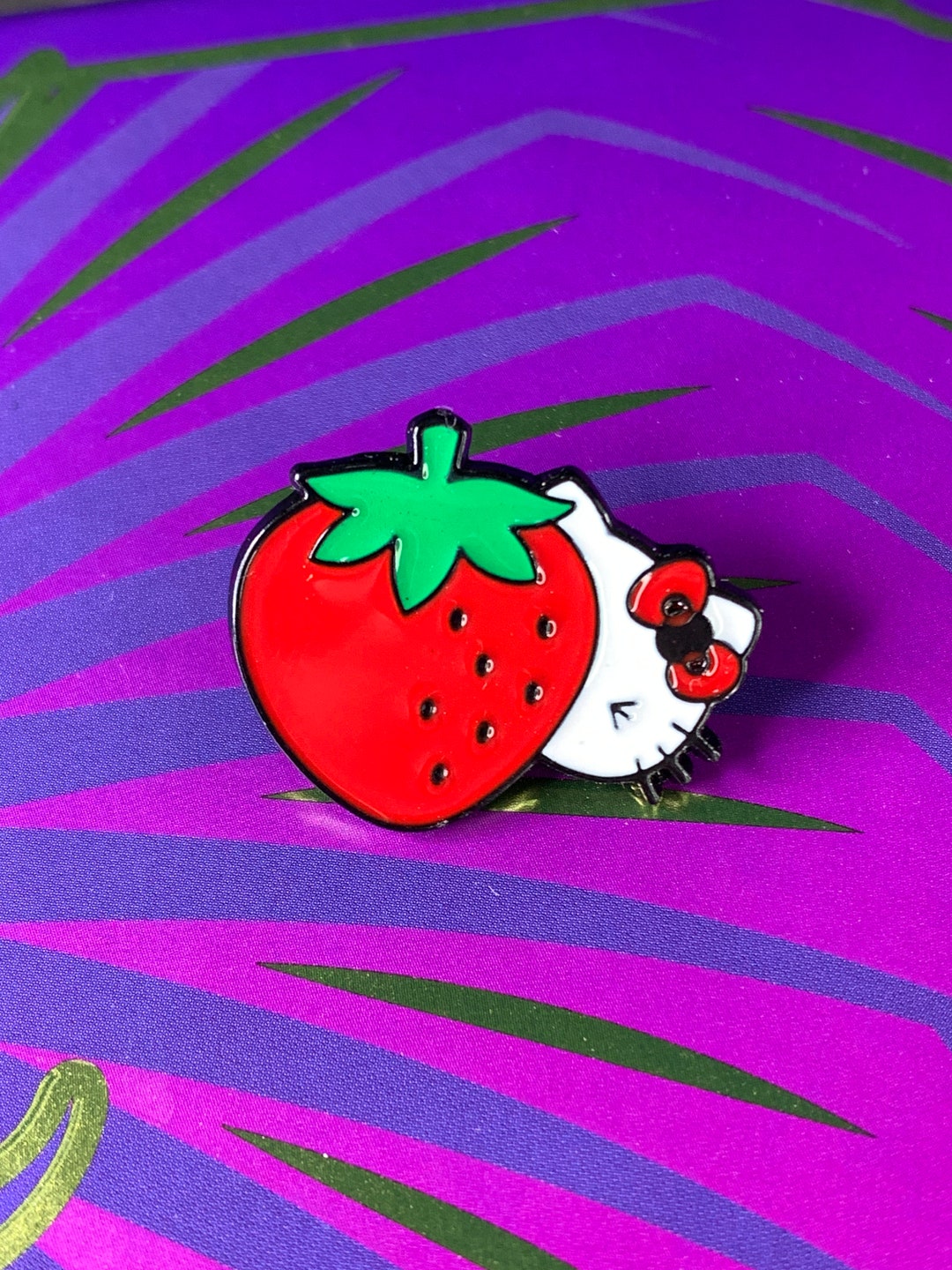 Hello Kitty Sour Strawberry - Kawaii Anime Hat Pin - Etsy
