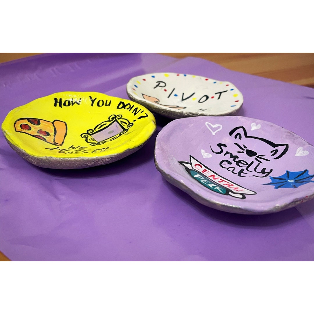 Set of Friends Tv Show Inspired Dishes Includes 3 : Friends Themed Gift ...