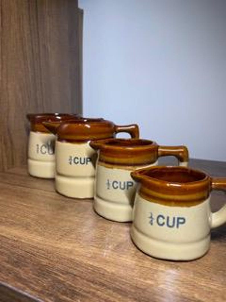 Vintage Pottery Measuring Cups – Classic Measuring Cups Set | Charming ...
