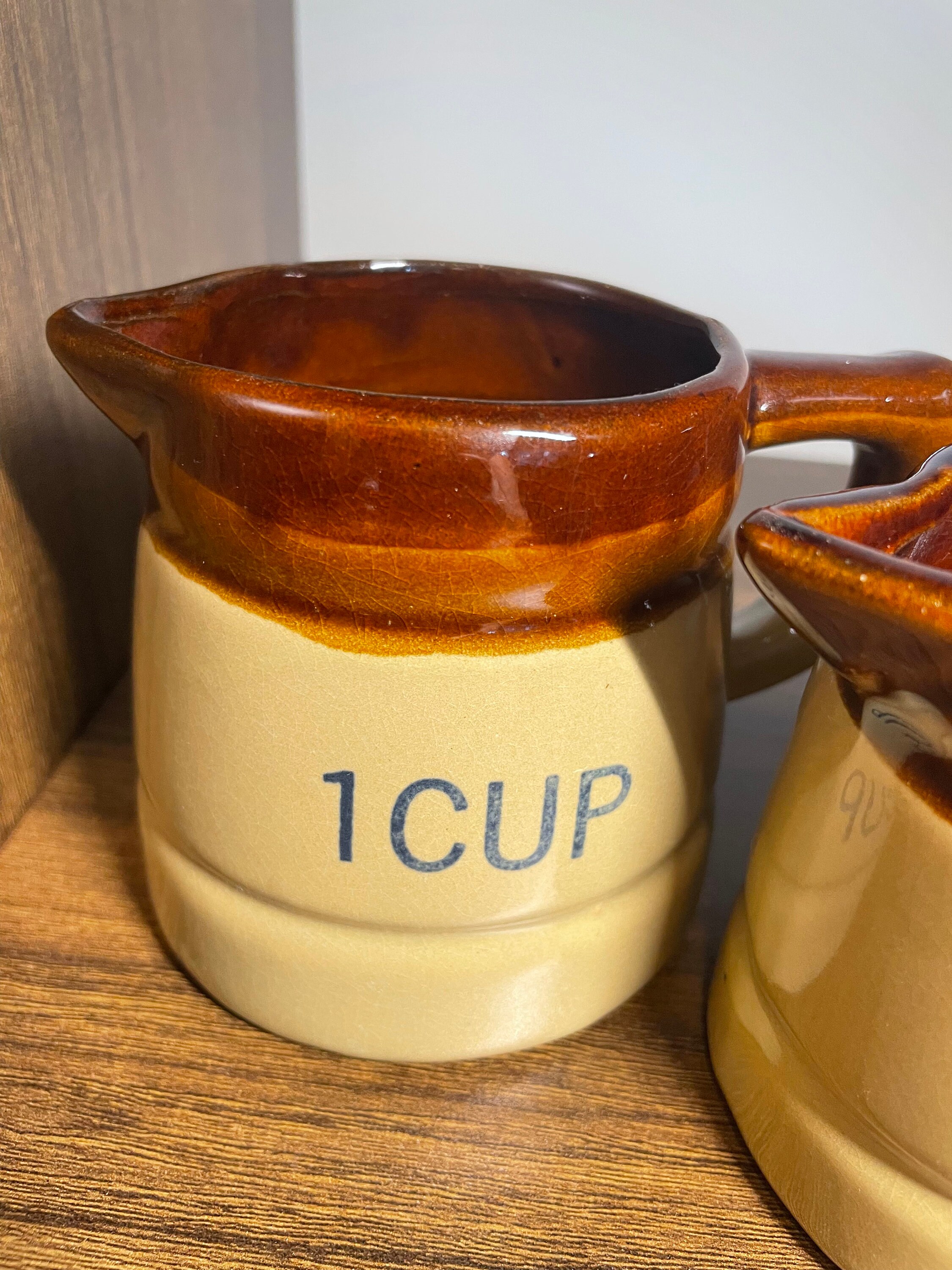 Vintage Pottery Measuring Cups – Classic Measuring Cups Set | Charming ...