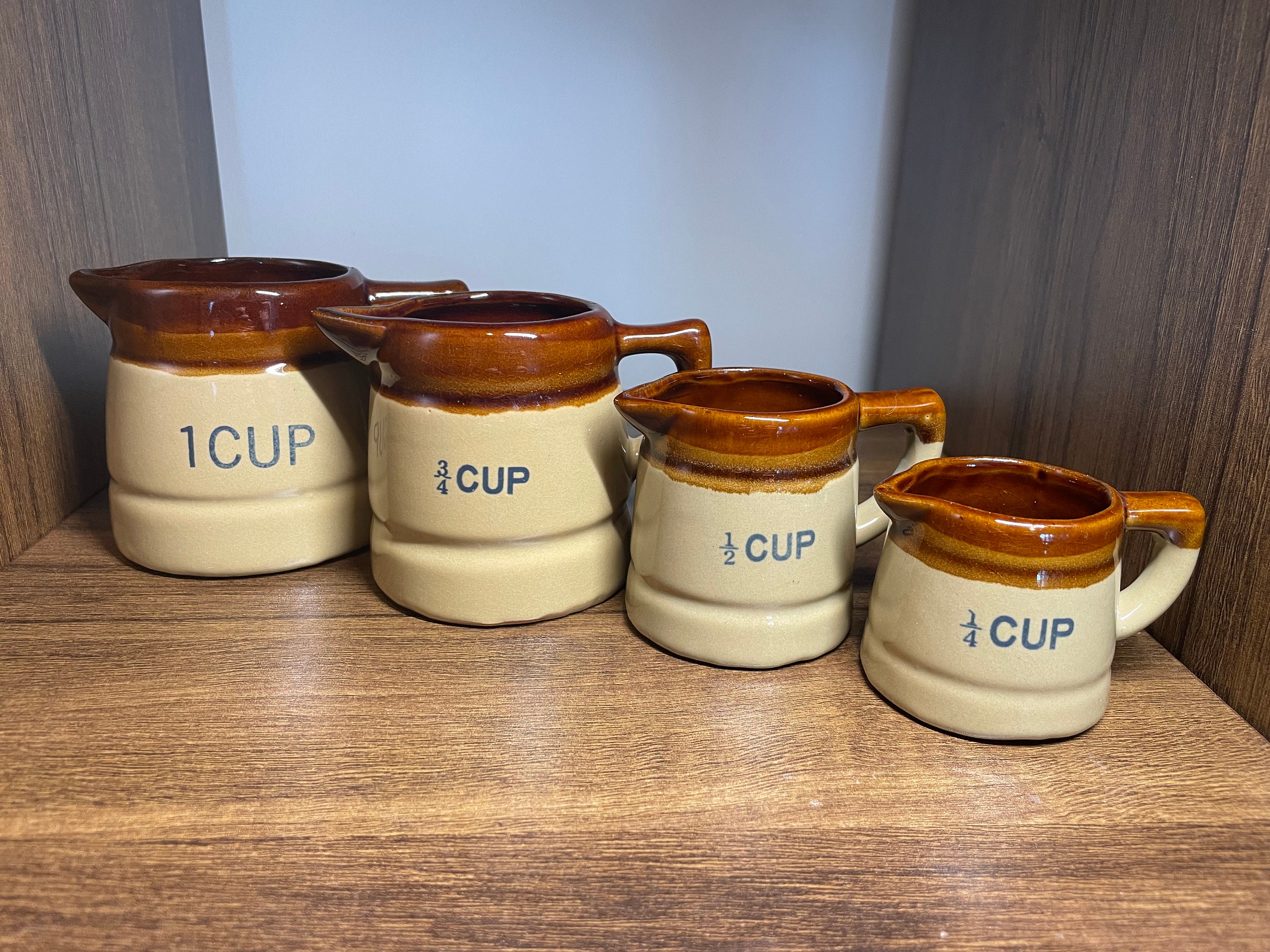 Vintage Pottery Measuring Cups – Classic Measuring Cups Set | Charming ...