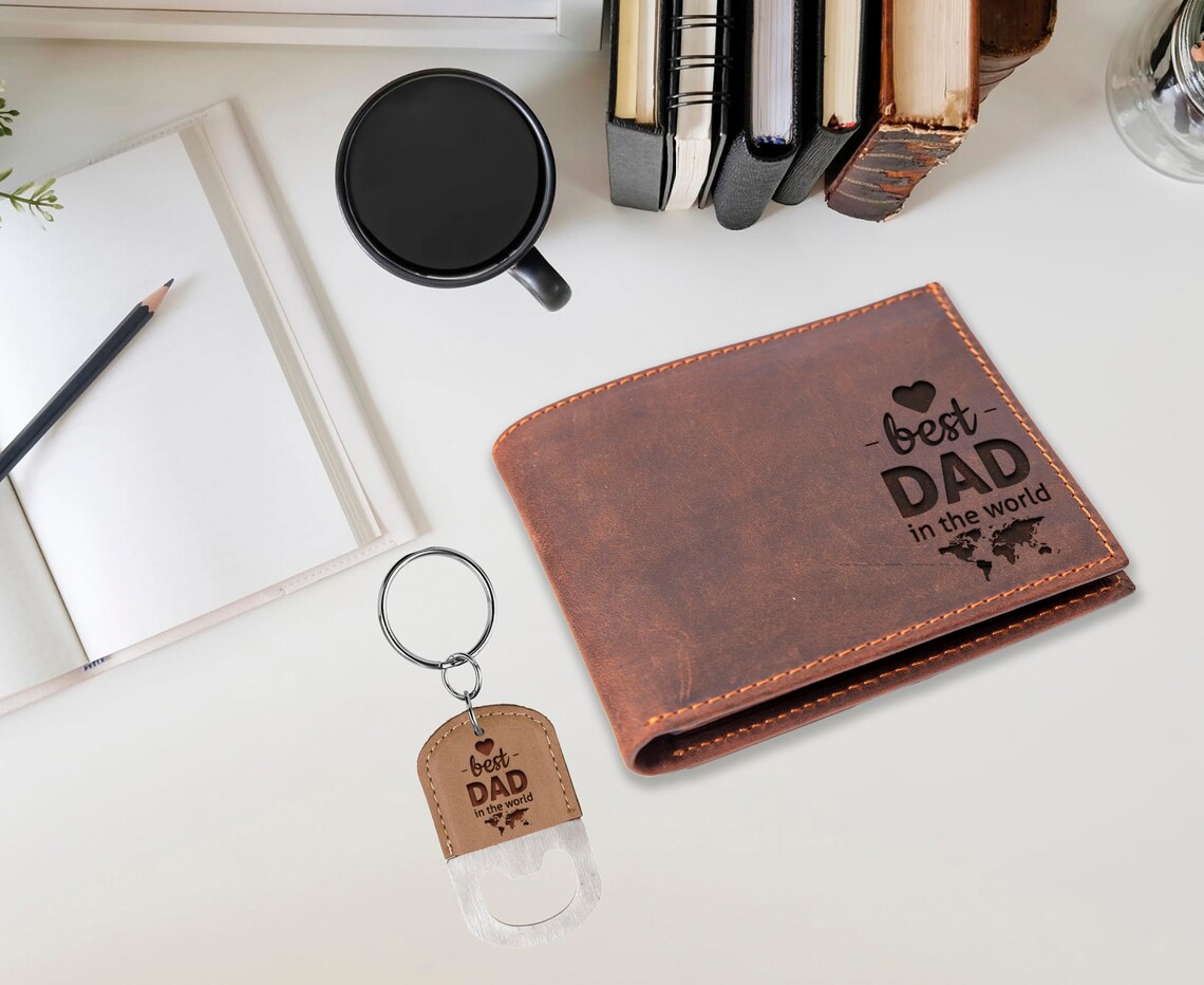 Best Dad in the World Wallet, Custom Gift for Fathers Day, Dad Gift ...