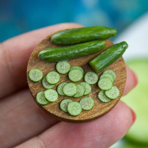 TUTORIAL Miniature Cucumber Cane With Polymer Clay for 1:12 Scale ...