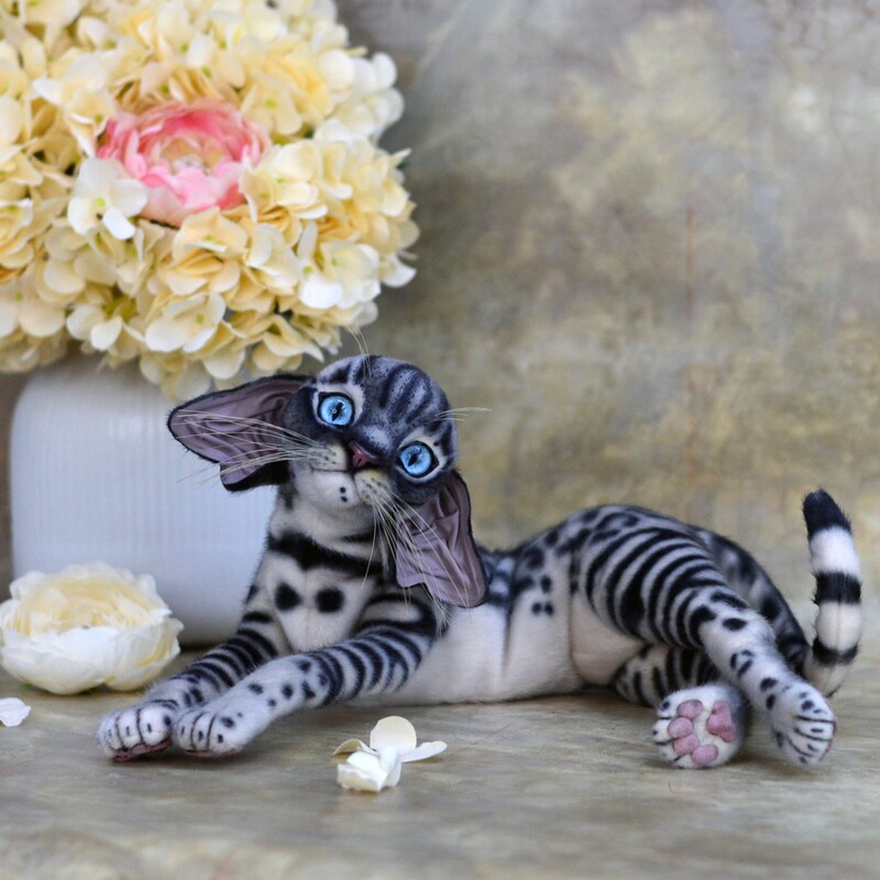 Realistic Cat - Etsy