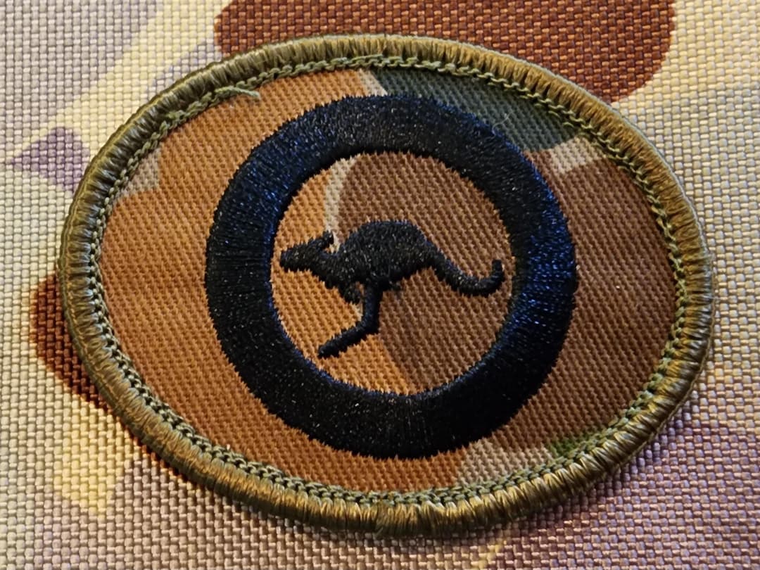 Australian Airforce RAAF DPCU Biscuit Shirt Shoulder Patch Rising Sun ...