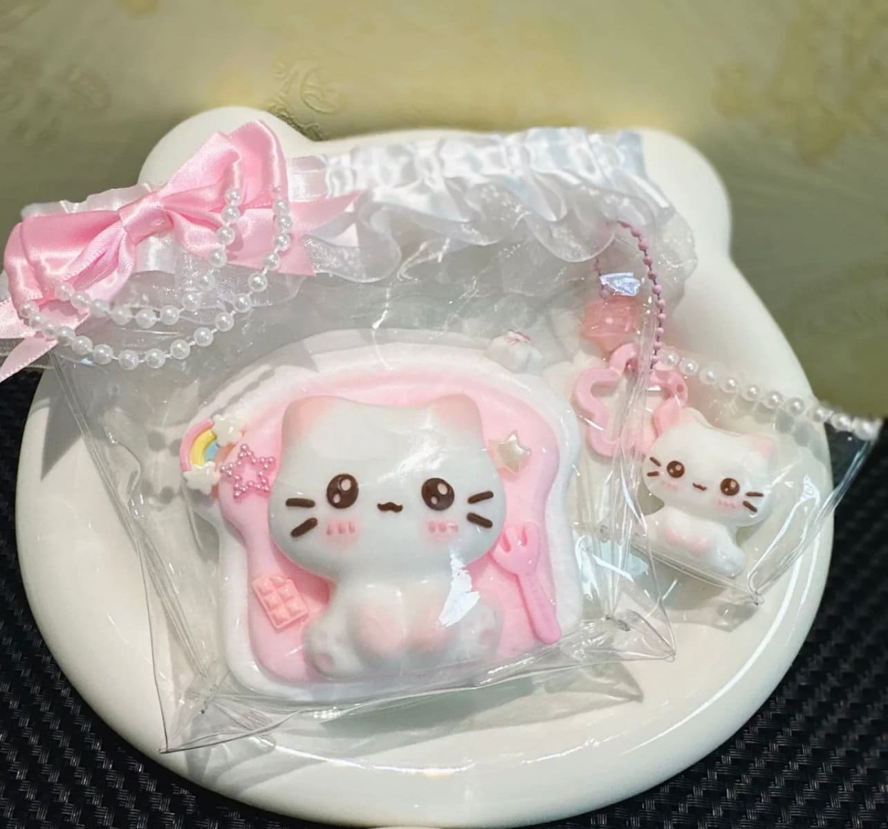 Pink Kitty Cat Toast Taba Squishy Toy Bundle, Soft Slow-rising Stress ...