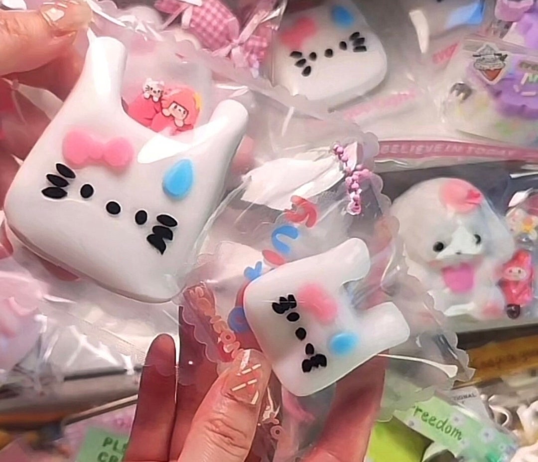 Hello Kitty Collection Taba Squishy Toy, Perfect Gift for Sanrio Fans ...