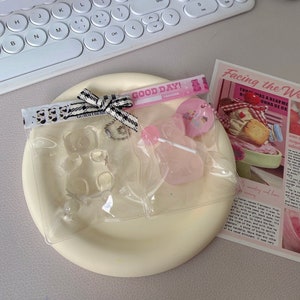 Kawaii Pink Gummy Bear Taba Squishy - Stylish Stress Relief Desk Toy ...