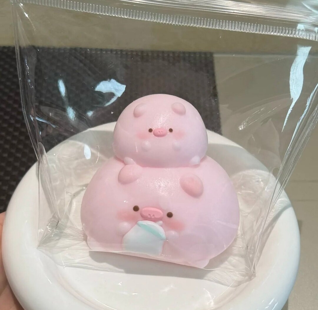 Double Piggy Taba Squishy Toy, Fun Gift, Soft Stress Reliever, Powder ...