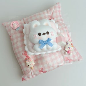 Rabbit With Pillow 3D Taba Squishy Toy, Soft Stress Relief, Cute Fidget ...