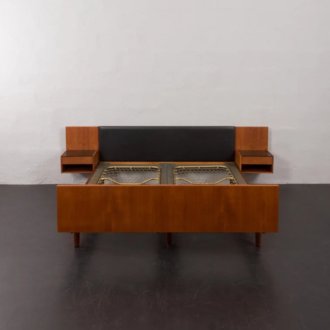 Danish Teak Double Bed by Hans J. Wegner for Getama, 1960s, Beds ...