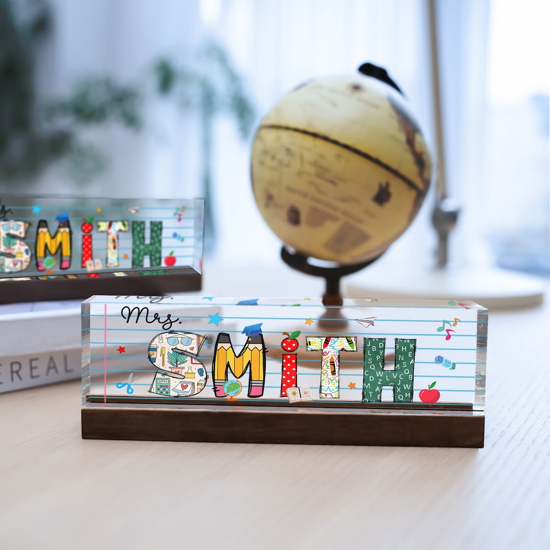 Custom Teacher Desk Sign, Back to School Gift for Teachers ...