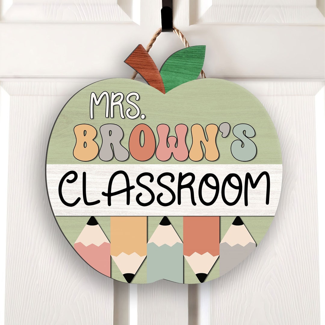 Welcome Classroom Teacher 3D Door Hanger, Back to School Sign ...