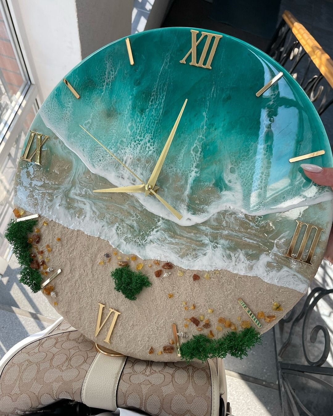 50CM Handcrafted Resin & Seaside Breezes: Epoxy Clocks Bringing the ...