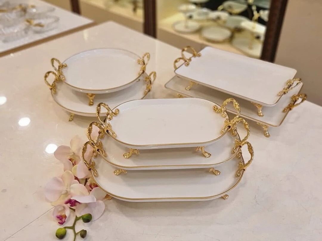 Elegant Gold & Silver Serving Plates Set Elevate Your Dining Experience ...